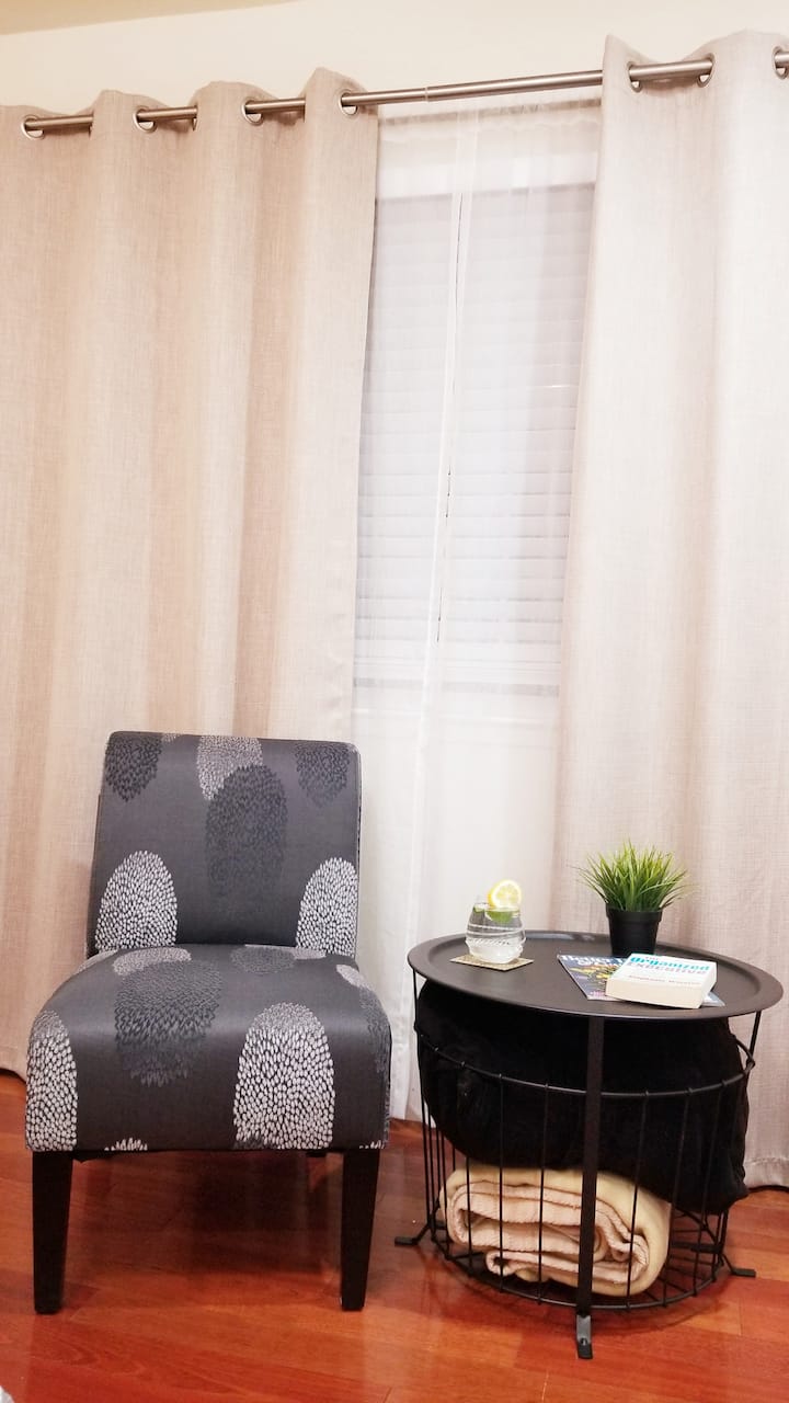 Nicely Tucked Away Suite With Private Entry. - San José