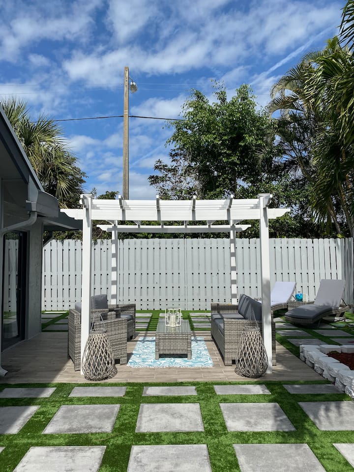 Beautiful Beach Chic Home In Magical Delray Beach - Delray Beach, FL
