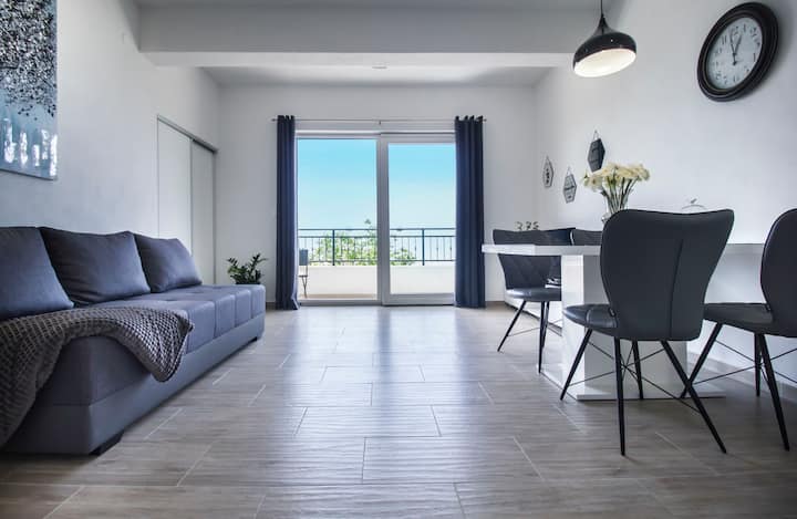 Apartman Big Hill A1 - Makarska