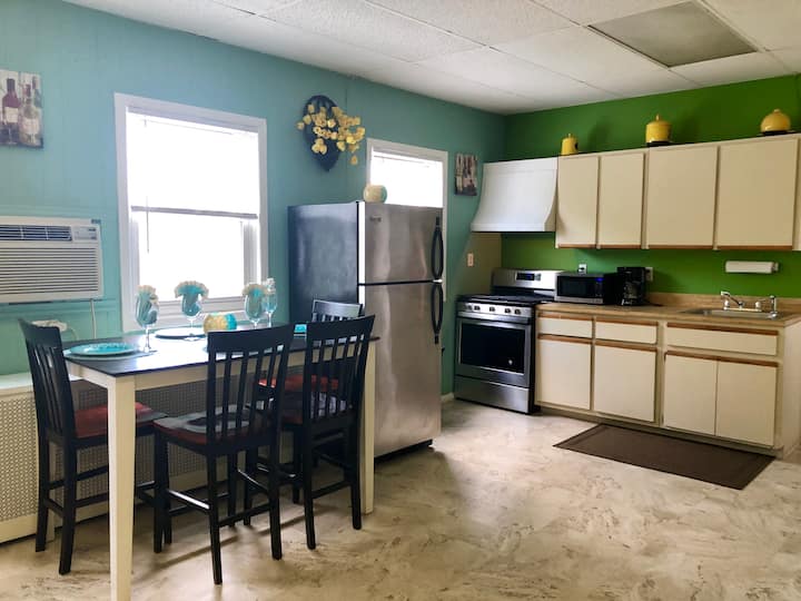 Lovely Apt. About 15 Minutes From Times Square - Secaucus, NJ