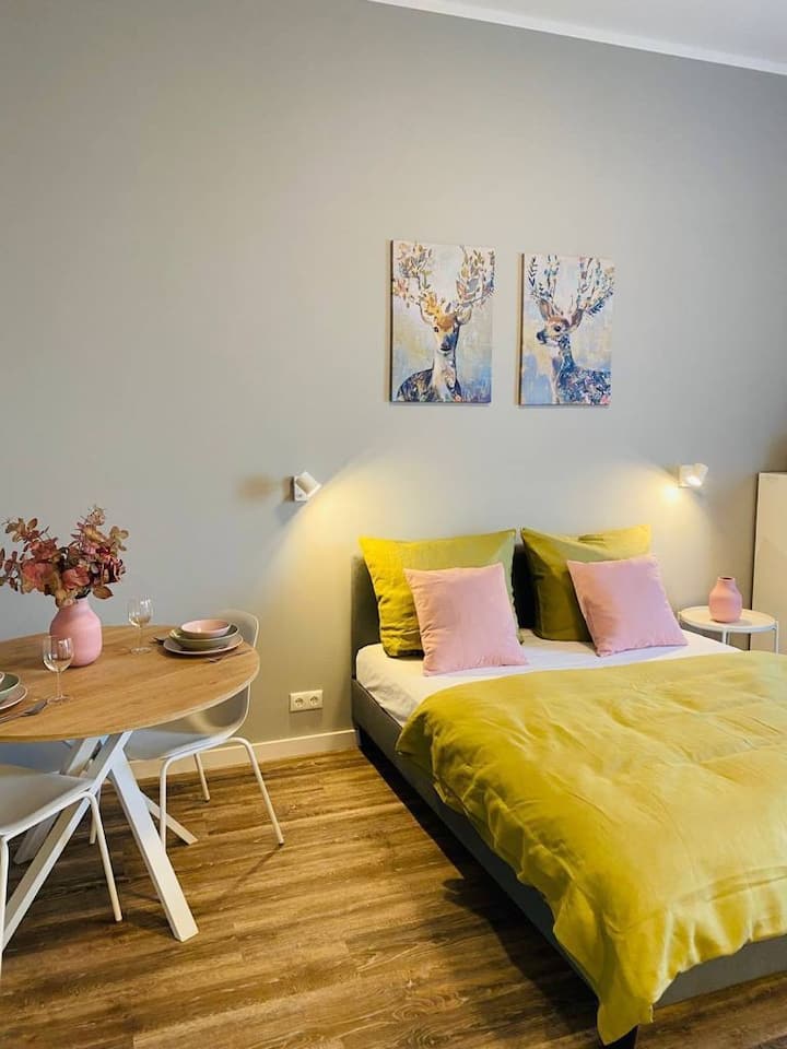Appartement L Prenzl. Berg Nähe Alexander Platz, - Berlin