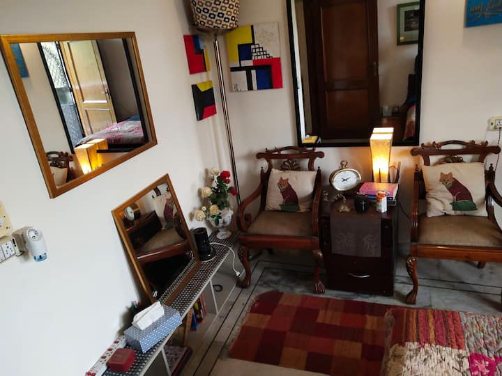 Cozybedroom Pvt. Bath Pvt. Balcony City Centre - New Delhi