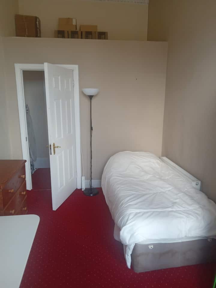 Single Room On Leeson Street Upper - Dublin
