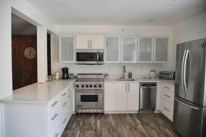 Suite Bangkok With Heated Pool & Jacuzzi - Pompano Beach, FL