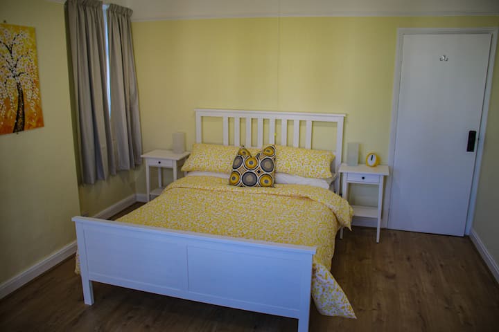 Green Gables - Comfy Family Home In Great Location - Oxford