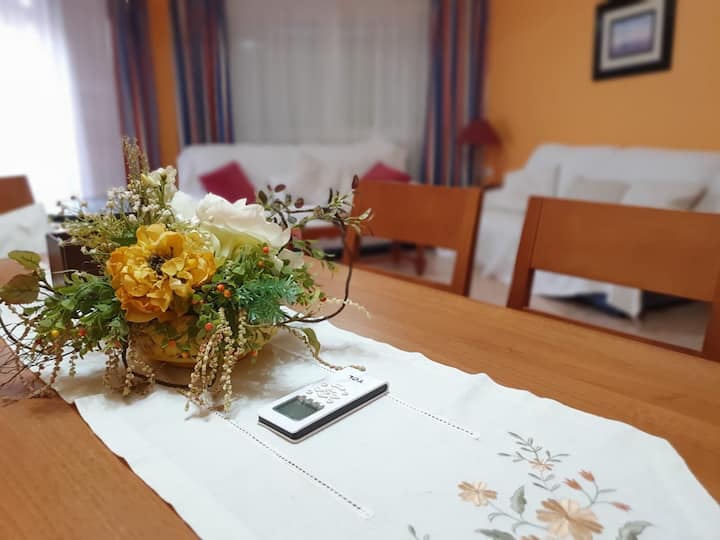 Amplio Y Bonito Apartamento Con Vistas Al Puerto - Oliva