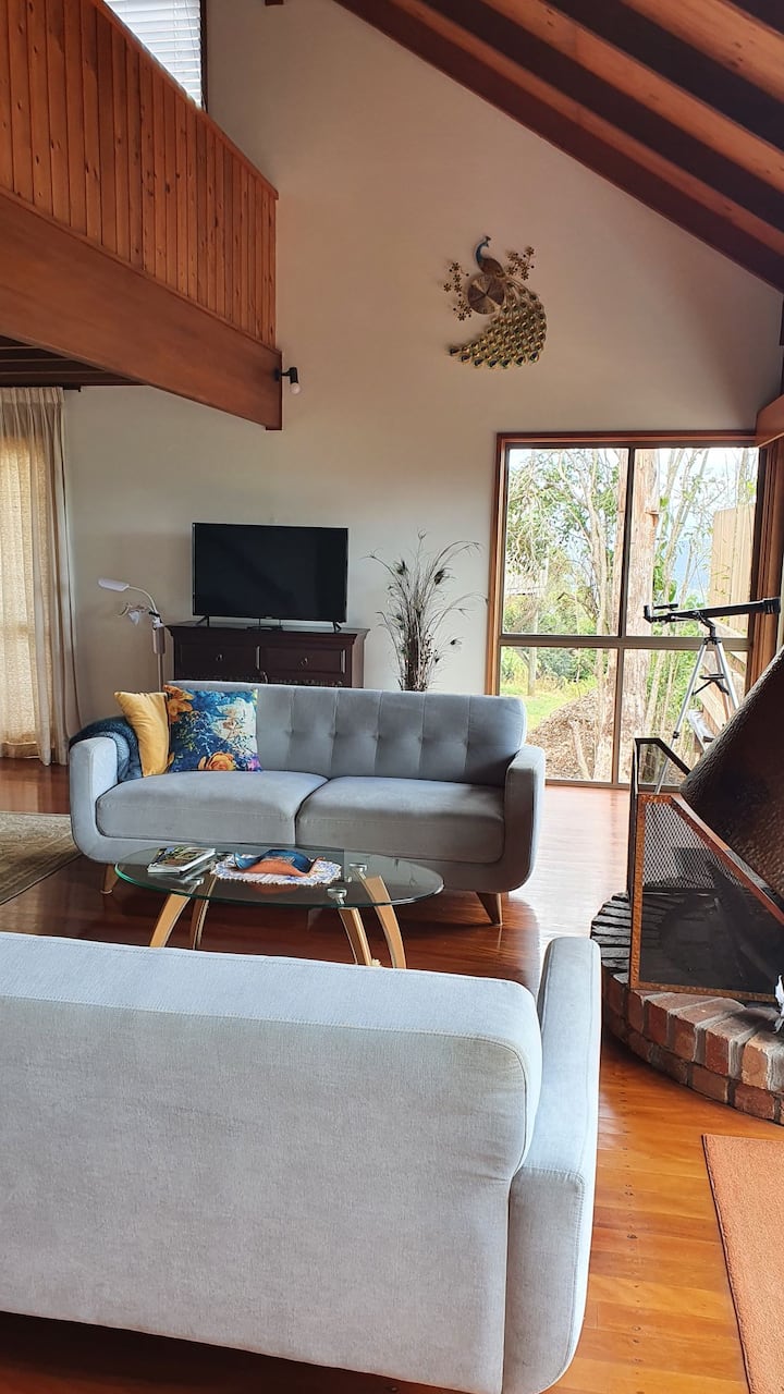Beechmont Mountain View Chalet - Australia
