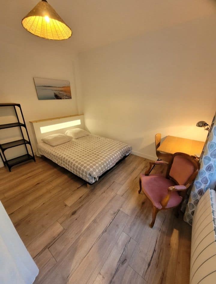 Belle Chambre Côté Cour Dans Appartement Rénové - Poitiers