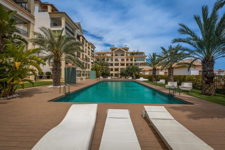 Guardamar Hill Resort, Luxury Apartment Near Beach - Guardamar del Segura