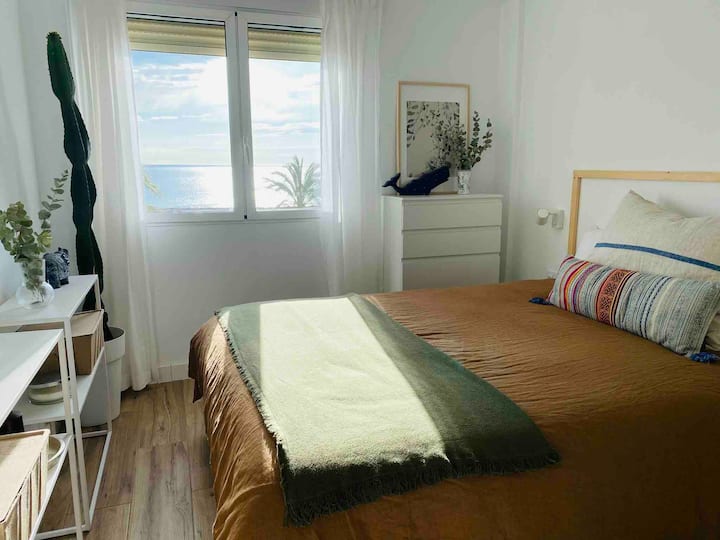 Apartamento En Primerísima Línea Playa San Juan!!! - Alicante