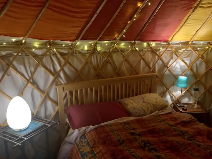 Cosy Yurt. 4 Miles From M5 ..Nr Glastonbury - Burnham-on-Sea