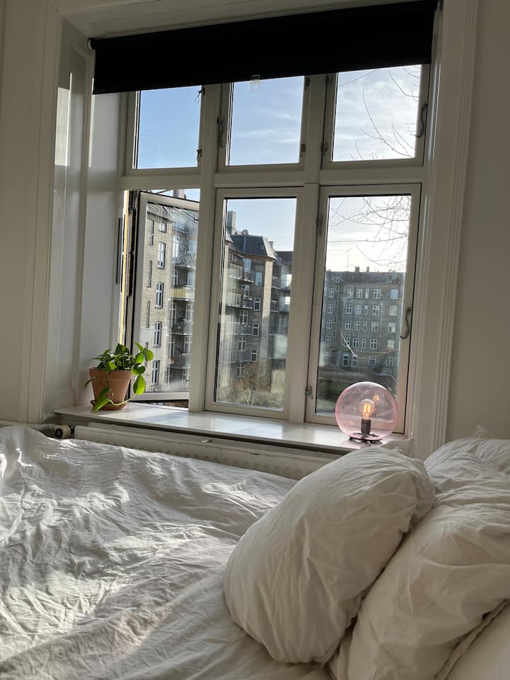 Cozy Appartment!
Available July 3-6 + 17-20 - Copenhagen