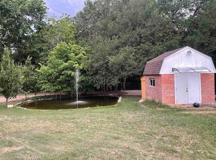 Glamping With Pool! Party Deck! Kayaks! Lakes 2 Mi - 