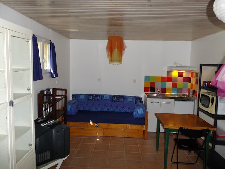 Studio Au Pied Des Calanques - La Penne-sur-Huveaune
