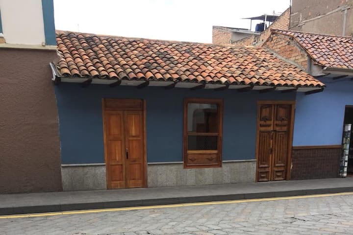 Cousy Loft Located In Cuenca's Downtown - Cuenca