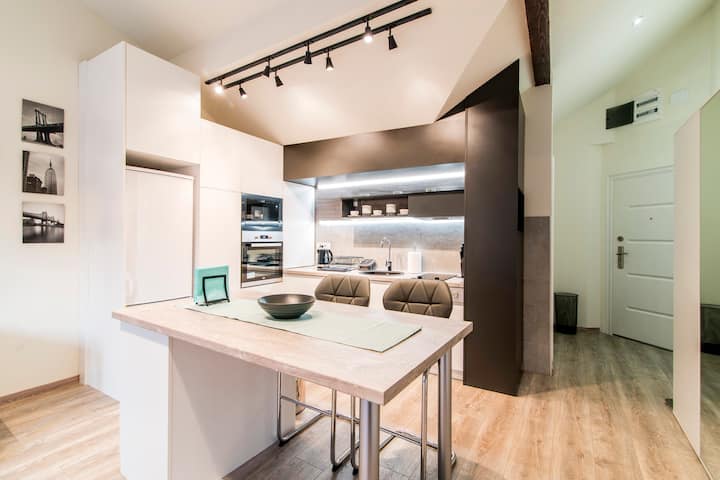 Modern Studio - Steps Away From Pedestrian Area - Novi Sad