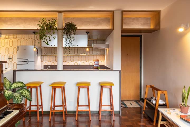 Apartamento Inteiro, Bem Localizado - Asa Norte - Brasília