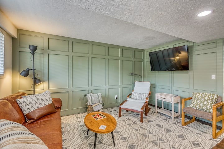 Central/sait/ Foothills Hosp/ Free Parking - Mount Royal University