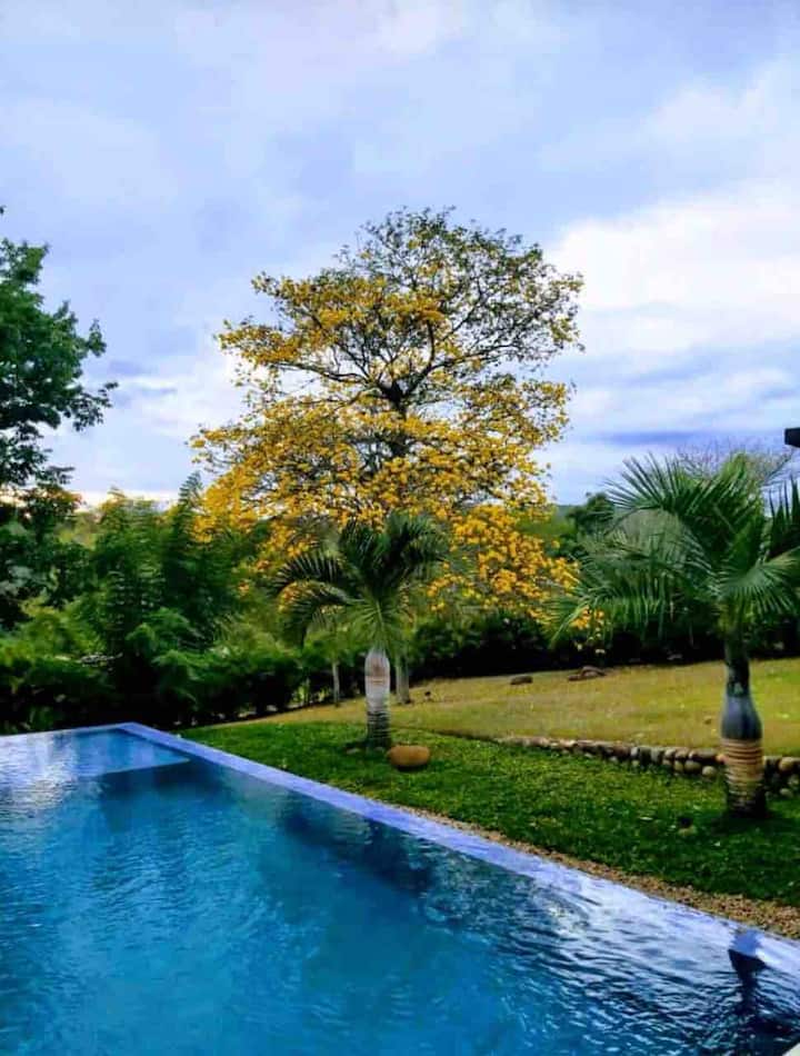 Casa Jones - Exclusive Luxury Villa - Anapoima