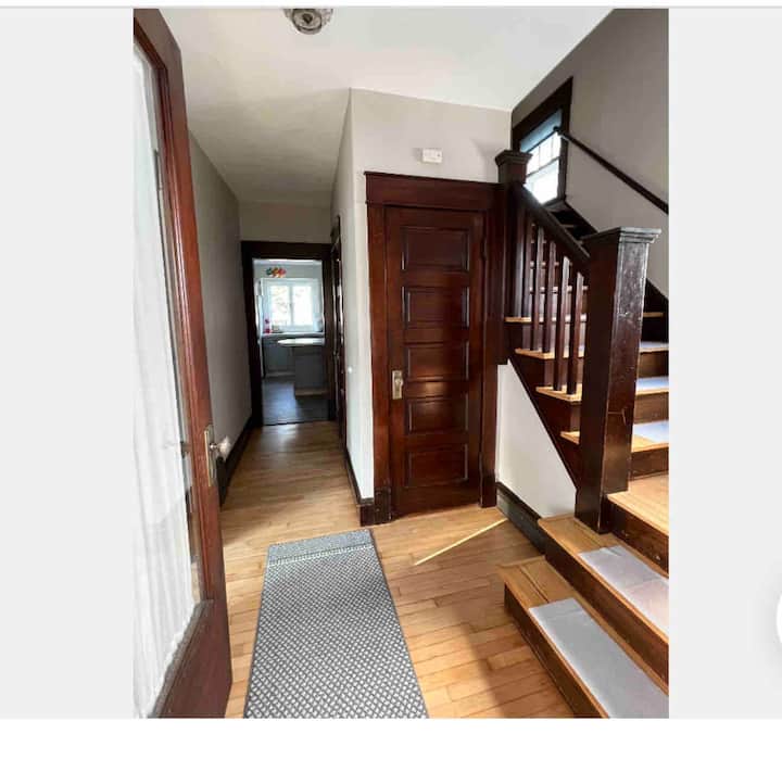 Dog-friendly With Fenced Yard, 2 Blocks To Lake - Sheboygan, WI