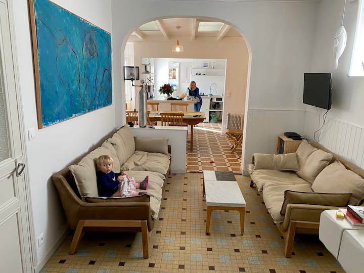 La Pêcheuse L îLe D Yeu - Île d'Yeu