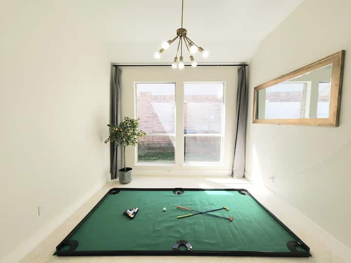 Spacious And Relaxing Brand New Serenity Getaway! - Allen, TX