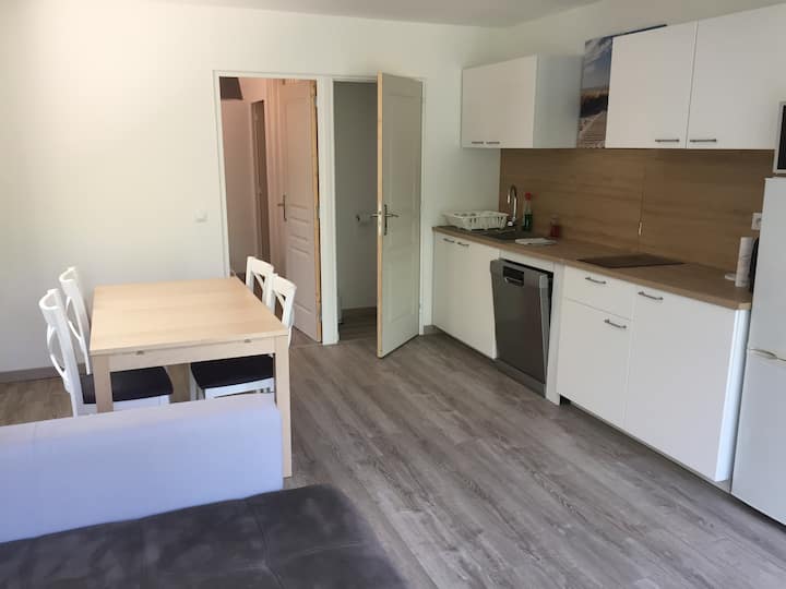 Appartement T2 En Rez De Jardin - Toulon
