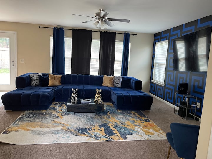 🌟Luxe Smart Home🌟3 Br! Only 10 Mins From Six Flags - Douglasville, GA