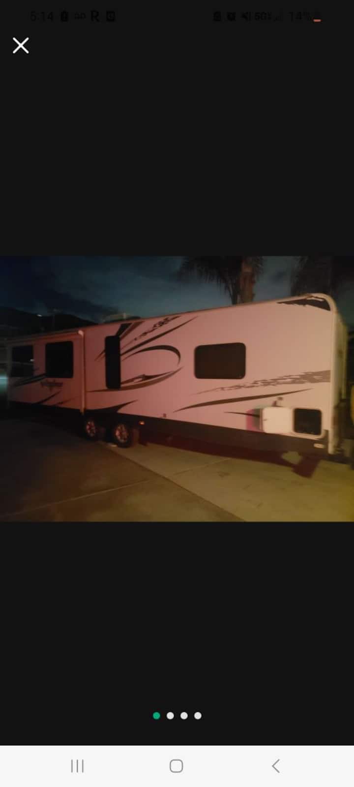 Private 33 Ft Platinum - Riverside, CA