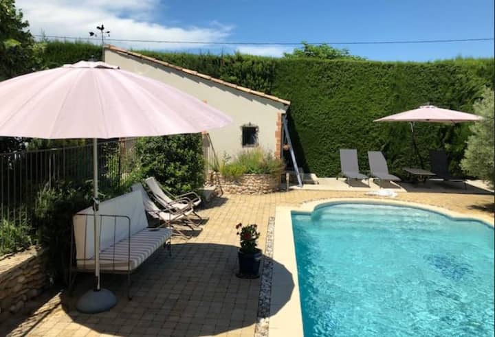 Gîte En Campagne Avec Piscine - Montélimar