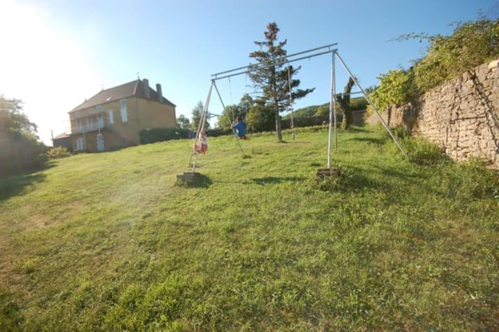 Grande Maison Familiale En Bourgogne - Santenay