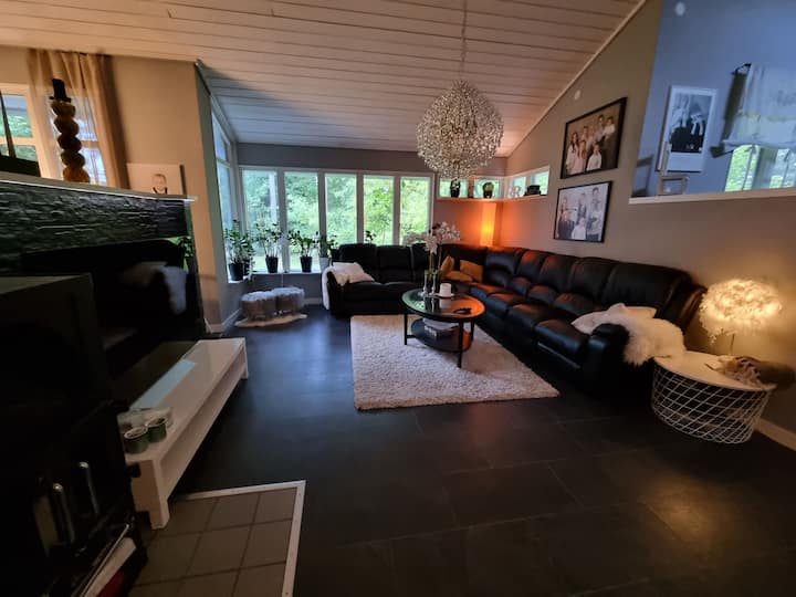 Trevlig Villa Med Utespa & Bastu! - Umeå