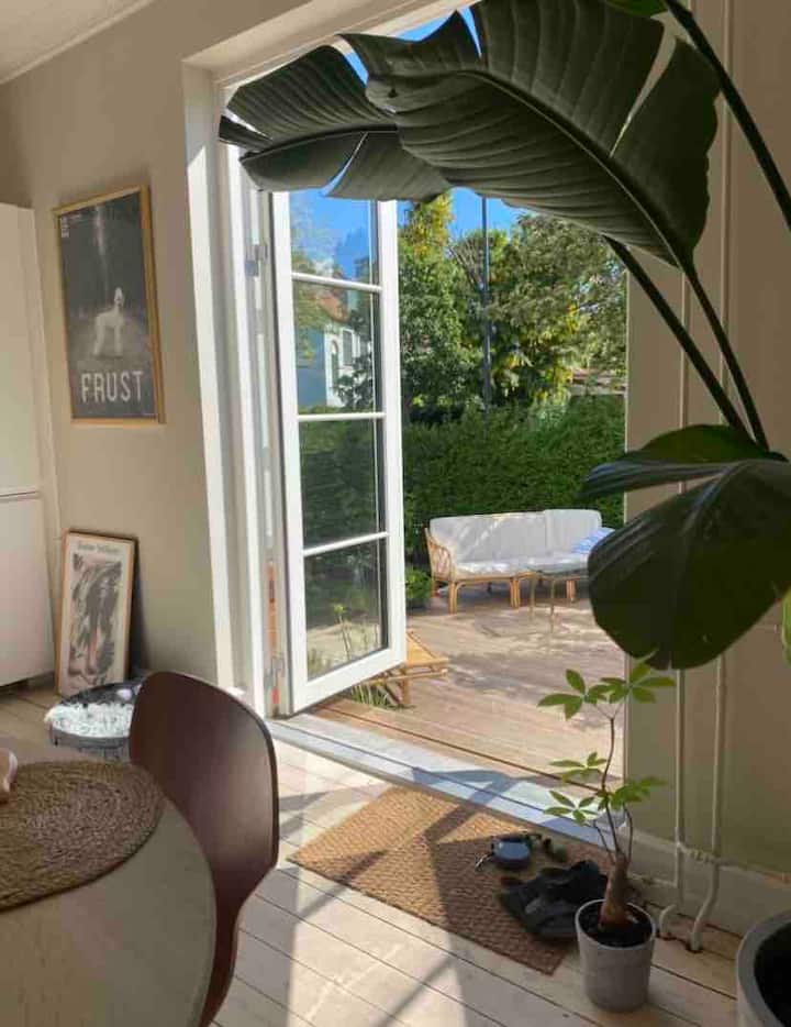 Cozy Villa-appartment With Own Garden - Copenhagen