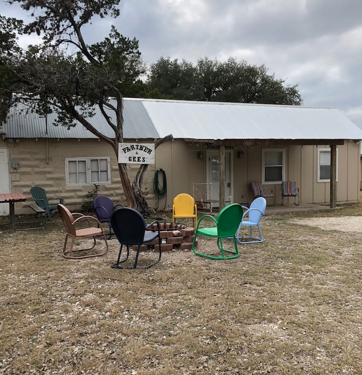 Partner And Gee's Cabin. - Concan, TX