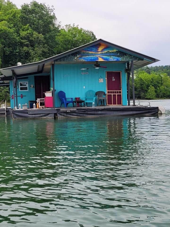 Lipstick Cottage - Norris Lake, TN