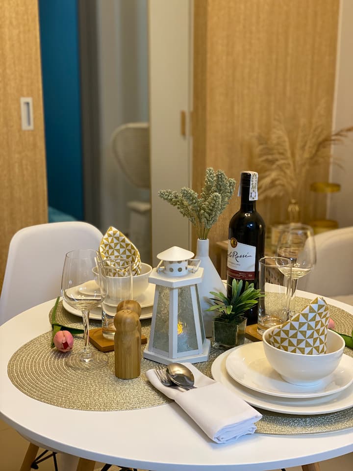 The Grass Residences! Tower 5 Sm North Edsa. - Quezon City