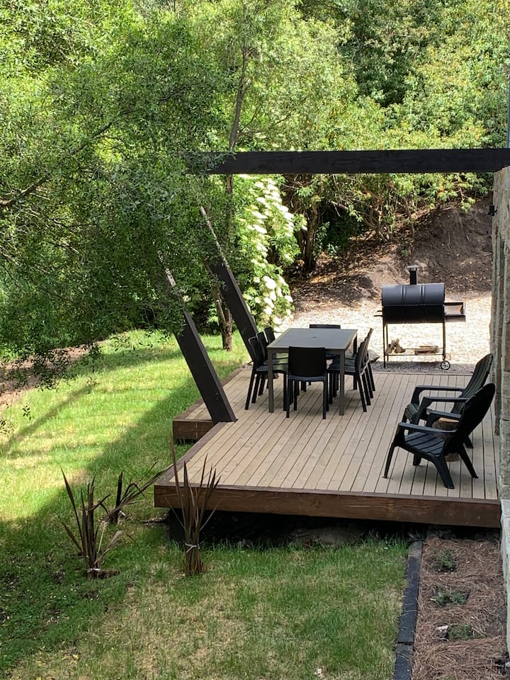 Casa De Montaña, Barrio Privado, Ubicación Ideal. - San Martin de los Andes