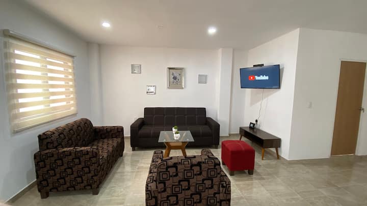 Moderno Depto. Nuevo A/c Todo, Tv En Habitaciónes. - Tepic