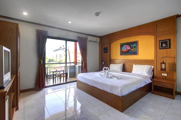 Double Room With Balcony  And Near The Beach 02 - Kata Beach