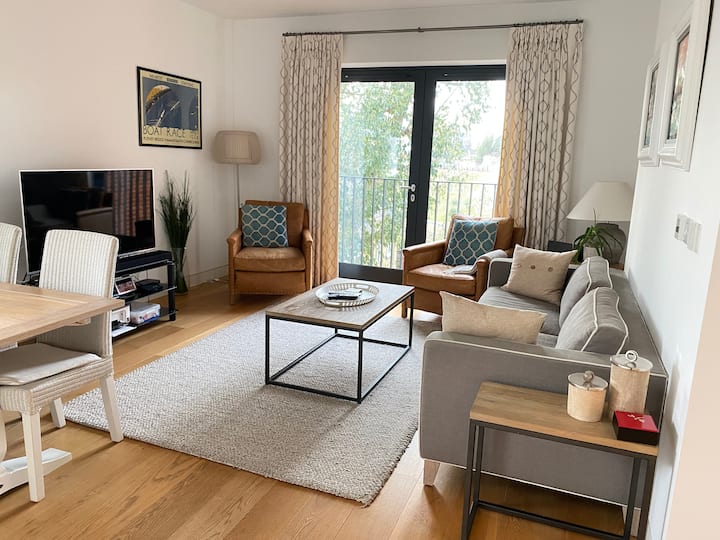 Spacious, Stylish & Modern Central Chiswick Flat - London, UK