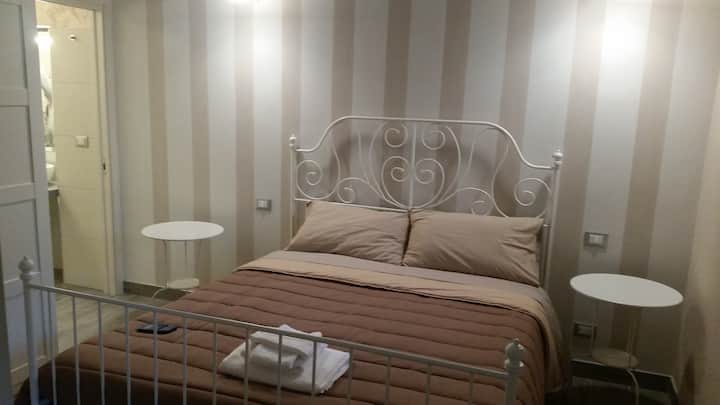Nuovo B&b Nel Cuore Della Città - Camera Doppia - Fondi