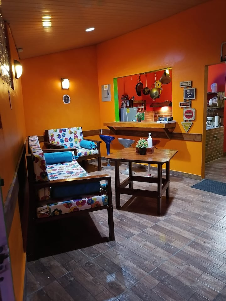 Las Abuelas. Cabaña Mediana - Panama City