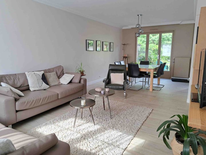 Jolie Maison Avec Jardin à Villeneuve D'ascq - Villeneuve-d'Ascq