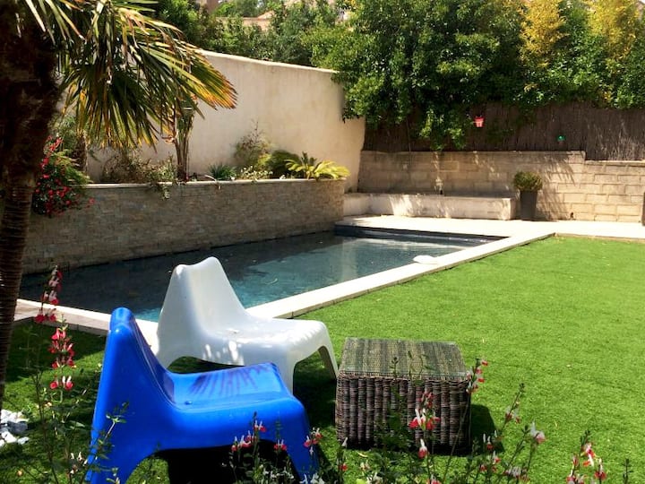 Superbe Villa 180m² Avec Piscine à 5mn Des Plages - Toulon