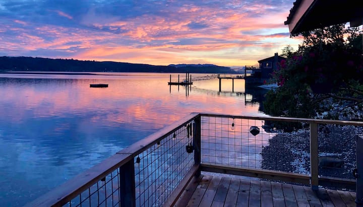 Keys On The Canal - Beachfront Bungalow W/hot Tub! - Belfair State Park, Belfair