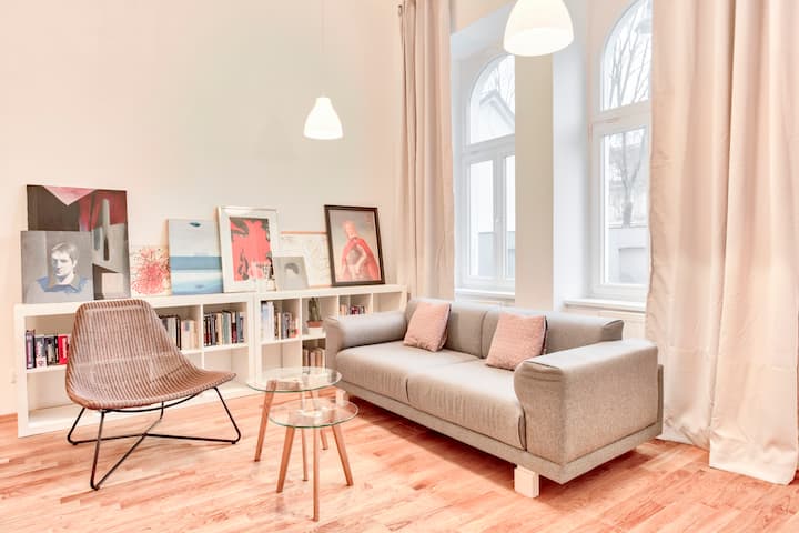 Central Apartment With Mezzanine By Shopping Mall - Krakau