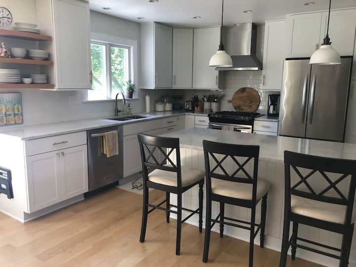 Modern Ranch House - Annapolis, MD