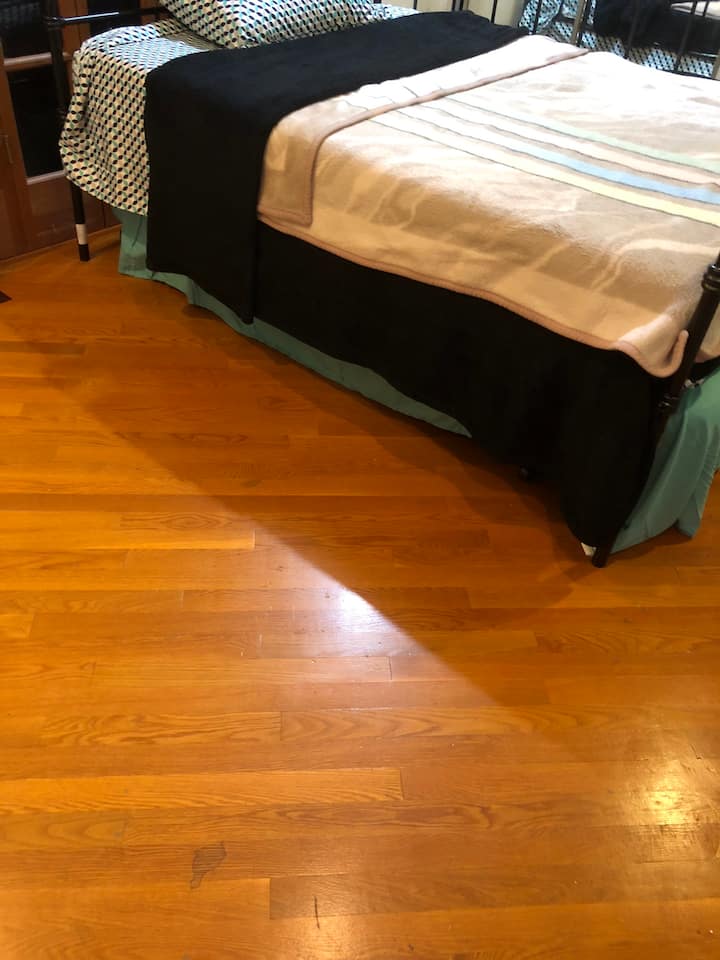 2 Bedroom Apt, Whole Place - San Francisco, CA