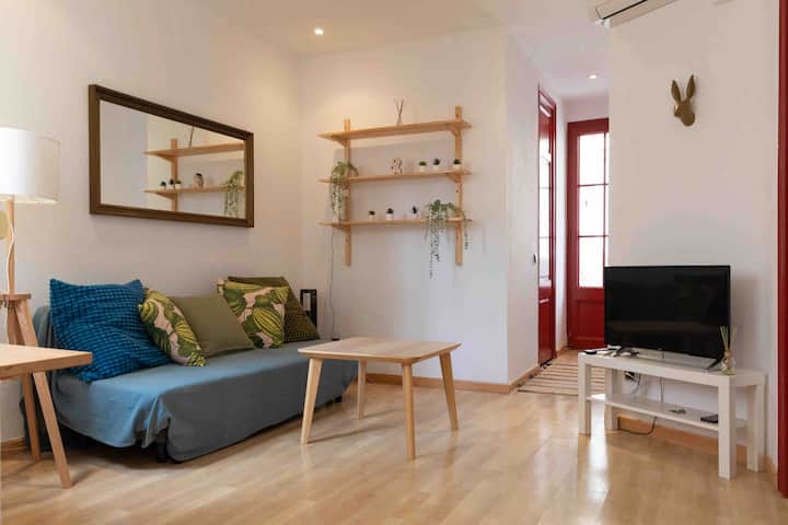 Cozy Apartment In Barcelona Next To Camp Nou - L'Hospitalet de Llobregat