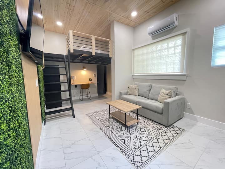 Ocala Studio Cabin - 오캘라
